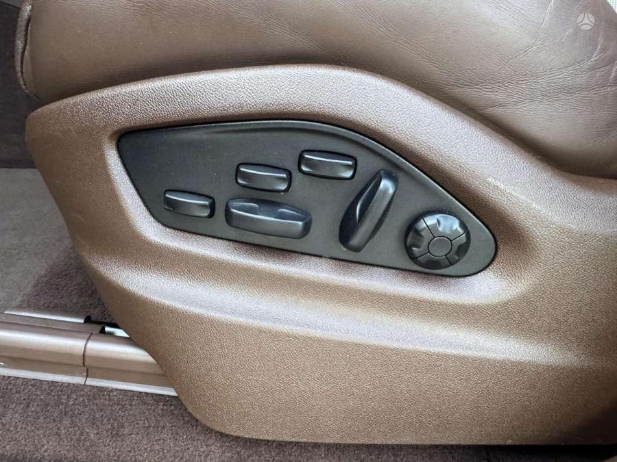 Серый Порше Cayenne Coupe 2023 в Тельшяй, объемом двигателя 3.00 л и пробегом 98 тыс. км за 78000 €, фото 21 на AUTOMOTO.COM.LV