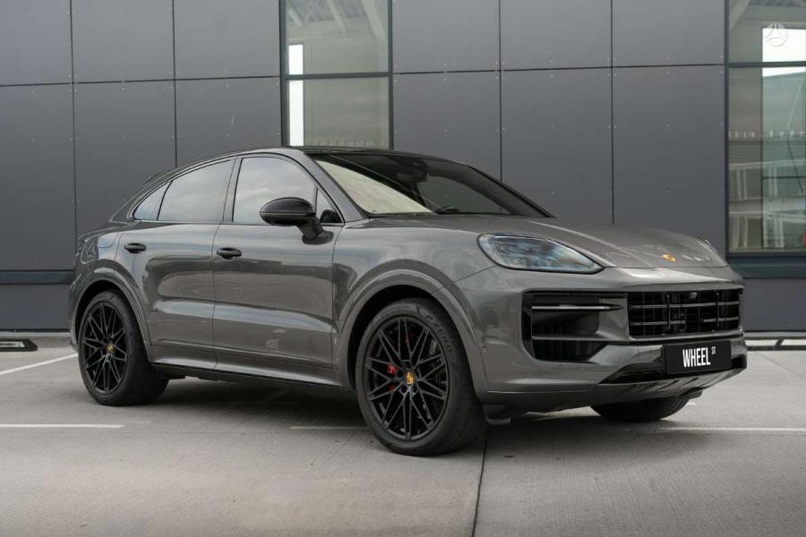 Grey Porsche Cayenne Coupe 2024 in Vilnius, with an engine capacity of 4.00 L and mileage of 44 thousand km for 135000 €, photo 9 on AUTOMOTO.COM.LV