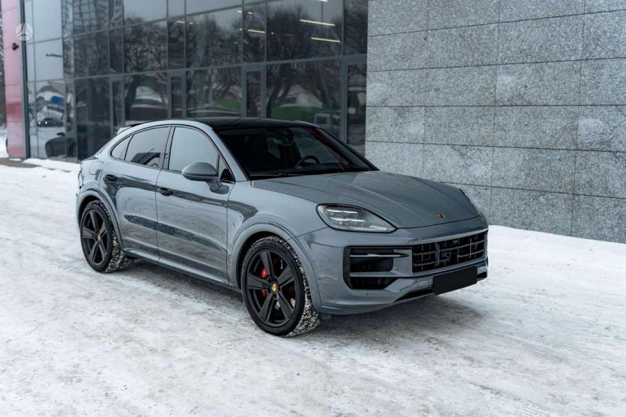 Grey Porsche Cayenne Coupe 2024 in Klaipeda, with an engine capacity of 4.00 L and mileage of 38 thousand km for 119500 €, photo 1 on AUTOMOTO.COM.LV