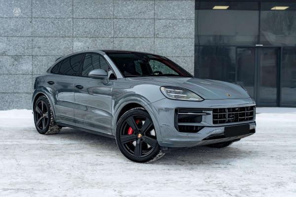 Pelēks Porsche Cayenne Coupe 2024 Klaipėda, ar dzinēja tilpumu 4.00 L un nobraukumu 38 tūkst. km par 119500 €, foto 3 vietnē AUTOMOTO.COM.LV