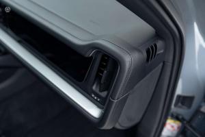 Grey Porsche Cayenne Coupe 2024 in Klaipeda, with an engine capacity of 4.00 L and mileage of 38 thousand km for 119500 €, photo 34 on AUTOMOTO.COM.LV