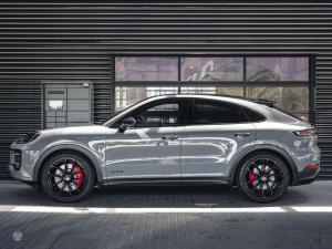 Серый Порше Cayenne Coupe 2024 в Вильнюс, объемом двигателя 0.00 л и пробегом 43 тыс. км за 139911 €, фото 3 на AUTOMOTO.COM.LV