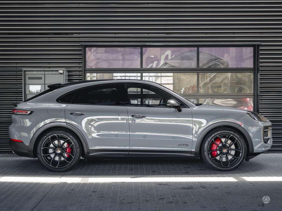 Серый Порше Cayenne Coupe 2024 в Вильнюс, объемом двигателя 0.00 л и пробегом 43 тыс. км за 139911 €, фото 7 на AUTOMOTO.COM.LV