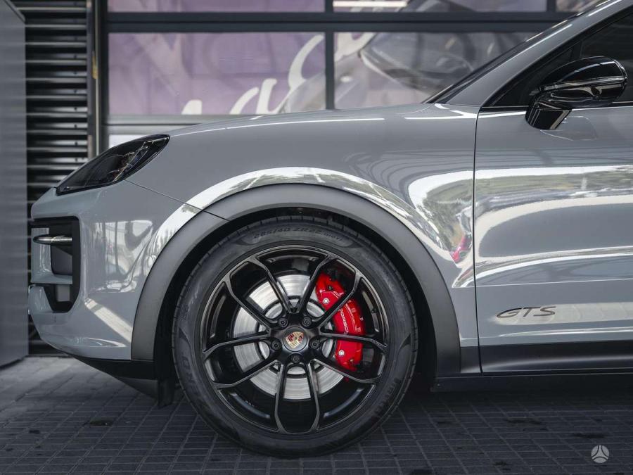 Серый Порше Cayenne Coupe 2024 в Вильнюс, объемом двигателя 0.00 л и пробегом 43 тыс. км за 139911 €, фото 21 на AUTOMOTO.COM.LV
