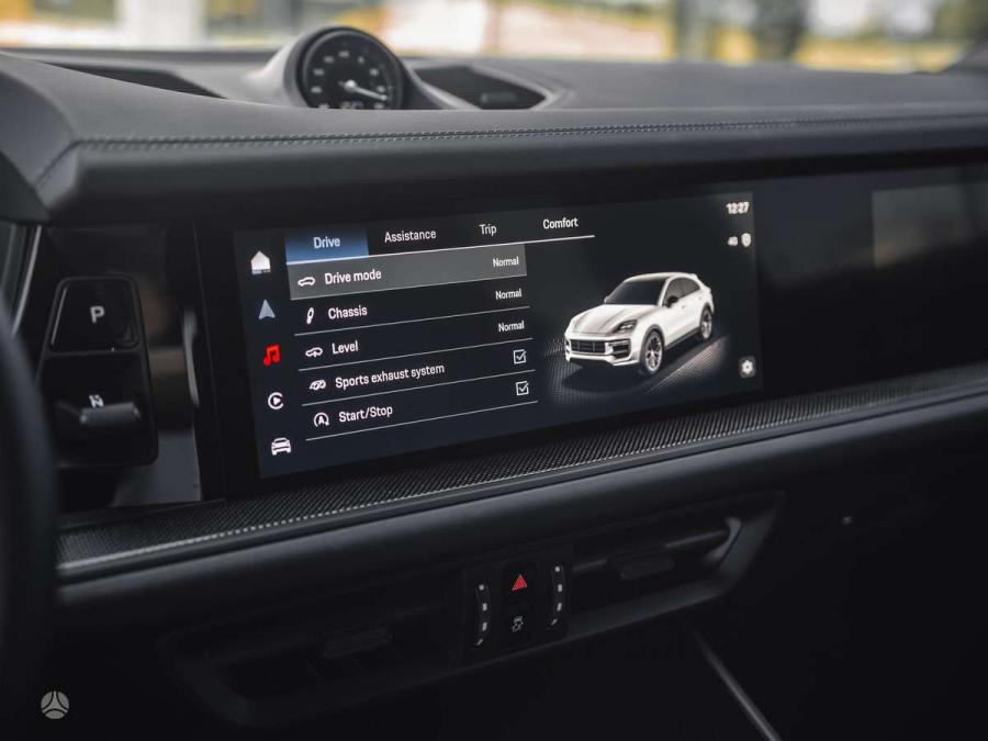 Серый Порше Cayenne Coupe 2024 в Вильнюс, объемом двигателя 0.00 л и пробегом 43 тыс. км за 139911 €, фото 37 на AUTOMOTO.COM.LV