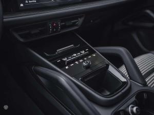 Серый Порше Cayenne Coupe 2024 в Вильнюс, объемом двигателя 0.00 л и пробегом 43 тыс. км за 139911 €, фото 38 на AUTOMOTO.COM.LV