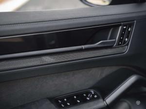 Серый Порше Cayenne Coupe 2024 в Вильнюс, объемом двигателя 0.00 л и пробегом 43 тыс. км за 139911 €, фото 41 на AUTOMOTO.COM.LV