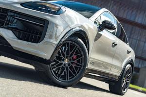 Grey Porsche Cayenne Coupe 2024 in Palanga, with an engine capacity of 4.00 L and mileage of 58 thousand km for 136500 €, photo 4 on AUTOMOTO.COM.LV