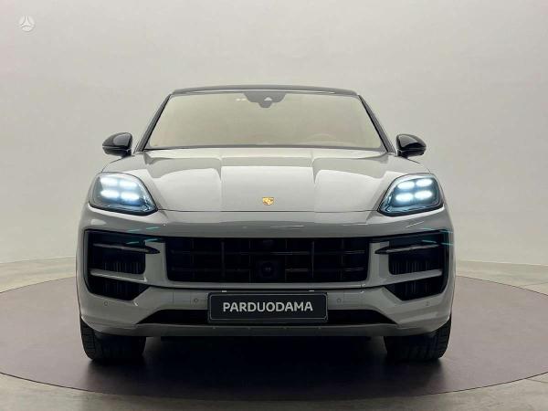 Grey Porsche Cayenne Coupe 2025 in Panevezys, with an engine capacity of 4.00 L and mileage of 7 thousand km for 162000 €, photo 9 on AUTOMOTO.COM.LV