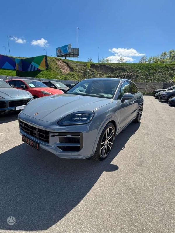 Grey Porsche Cayenne Coupe 2025 in Klaipeda, with an engine capacity of 3.00 L and mileage of 21 thousand km for 108000 €, photo 1 on AUTOMOTO.COM.LV