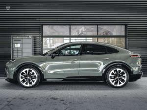Grey Porsche Cayenne Coupe 2026 in Vilnius, with an engine capacity of 0.00 L and mileage of 3 thousand km for 139405 €, photo 3 on AUTOMOTO.COM.LV