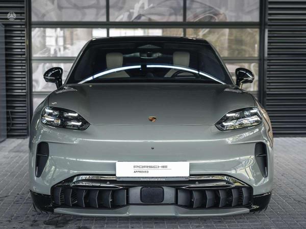 Grey Porsche Cayenne Coupe 2026 in Vilnius, with an engine capacity of 0.00 L and mileage of 3 thousand km for 139405 €, photo 8 on AUTOMOTO.COM.LV