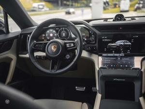 Grey Porsche Cayenne Coupe 2026 in Vilnius, with an engine capacity of 0.00 L and mileage of 3 thousand km for 139405 €, photo 26 on AUTOMOTO.COM.LV