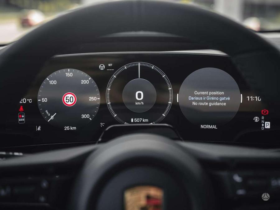 Grey Porsche Cayenne Coupe 2026 in Vilnius, with an engine capacity of 0.00 L and mileage of 3 thousand km for 139405 €, photo 30 on AUTOMOTO.COM.LV