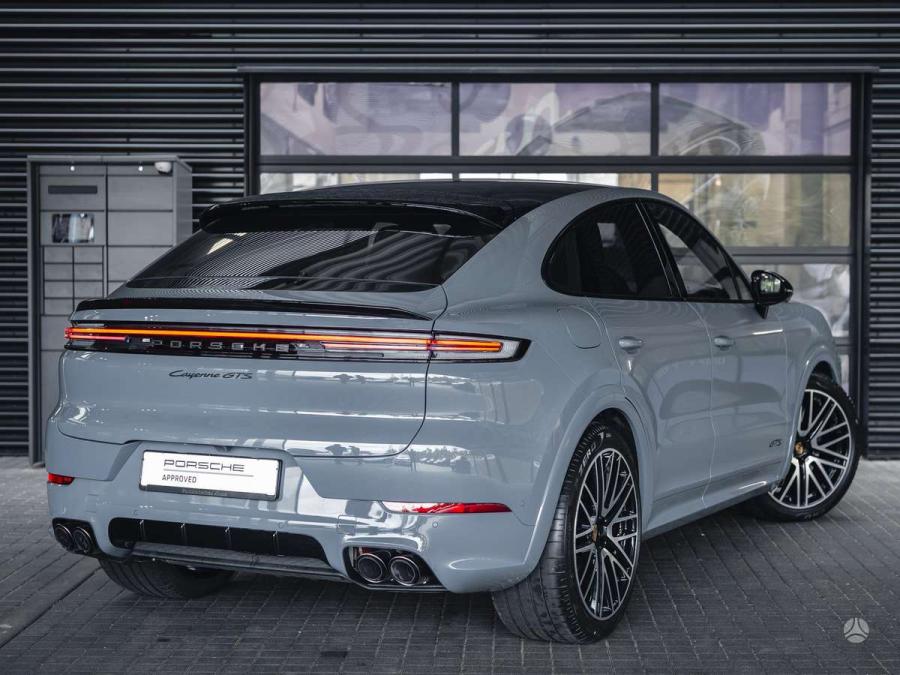 Pelēks Porsche Cayenne Coupe 2026 Viļņa, ar dzinēja tilpumu 0.00 L un nobraukumu 3 tūkst. km par 170355 €, foto 6 vietnē AUTOMOTO.COM.LV