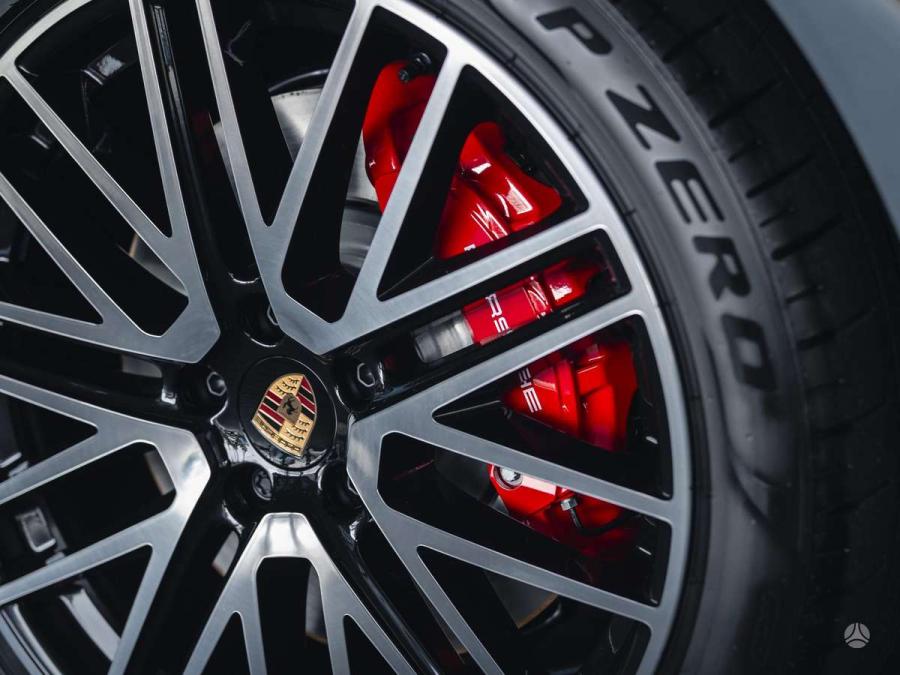 Pelēks Porsche Cayenne Coupe 2026 Viļņa, ar dzinēja tilpumu 0.00 L un nobraukumu 3 tūkst. km par 170355 €, foto 14 vietnē AUTOMOTO.COM.LV