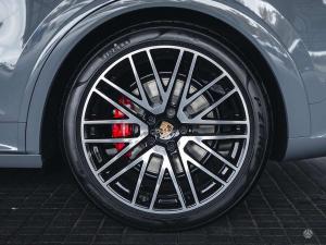 Pelēks Porsche Cayenne Coupe 2026 Viļņa, ar dzinēja tilpumu 0.00 L un nobraukumu 3 tūkst. km par 170355 €, foto 22 vietnē AUTOMOTO.COM.LV