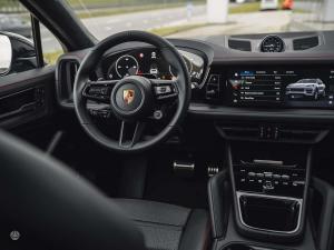 Pelēks Porsche Cayenne Coupe 2026 Viļņa, ar dzinēja tilpumu 0.00 L un nobraukumu 3 tūkst. km par 170355 €, foto 28 vietnē AUTOMOTO.COM.LV
