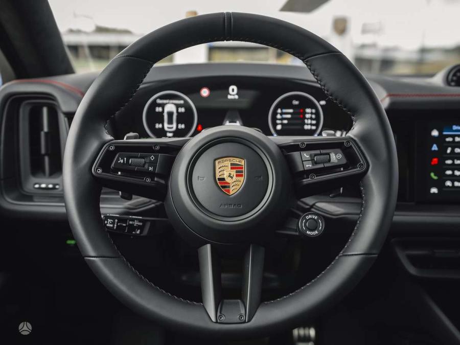 Pelēks Porsche Cayenne Coupe 2026 Viļņa, ar dzinēja tilpumu 0.00 L un nobraukumu 3 tūkst. km par 170355 €, foto 29 vietnē AUTOMOTO.COM.LV