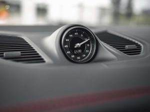 Pelēks Porsche Cayenne Coupe 2026 Viļņa, ar dzinēja tilpumu 0.00 L un nobraukumu 3 tūkst. km par 170355 €, foto 33 vietnē AUTOMOTO.COM.LV