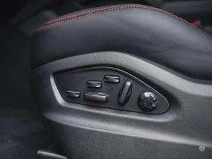 Pelēks Porsche Cayenne Coupe 2026 Viļņa, ar dzinēja tilpumu 0.00 L un nobraukumu 3 tūkst. km par 170355 €, foto 39 vietnē AUTOMOTO.COM.LV