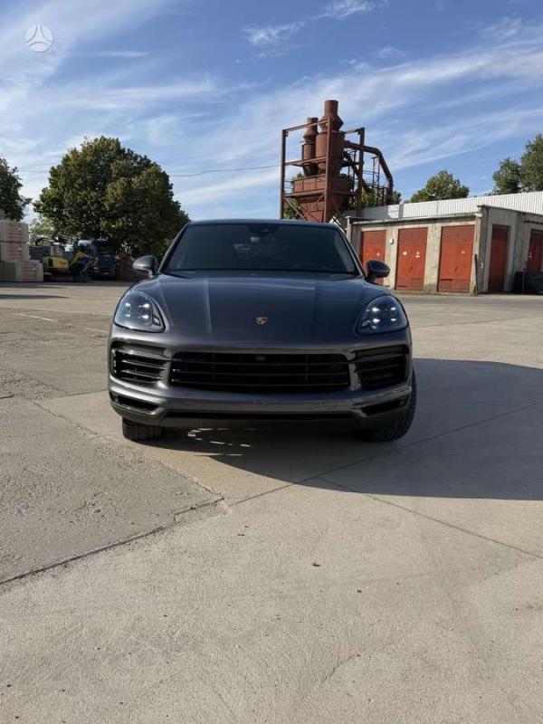 Orange Porsche Cayenne Coupe 2020 in Siauliai, with an engine capacity of 0.00 L and mileage of 100 thousand km for 56000 €, photo 1 on AUTOMOTO.COM.LV