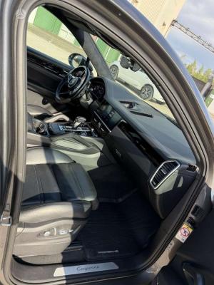 Orange Porsche Cayenne Coupe 2020 in Siauliai, with an engine capacity of 0.00 L and mileage of 100 thousand km for 56000 €, photo 5 on AUTOMOTO.COM.LV