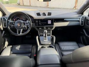 Orange Porsche Cayenne Coupe 2020 in Siauliai, with an engine capacity of 0.00 L and mileage of 100 thousand km for 56000 €, photo 12 on AUTOMOTO.COM.LV