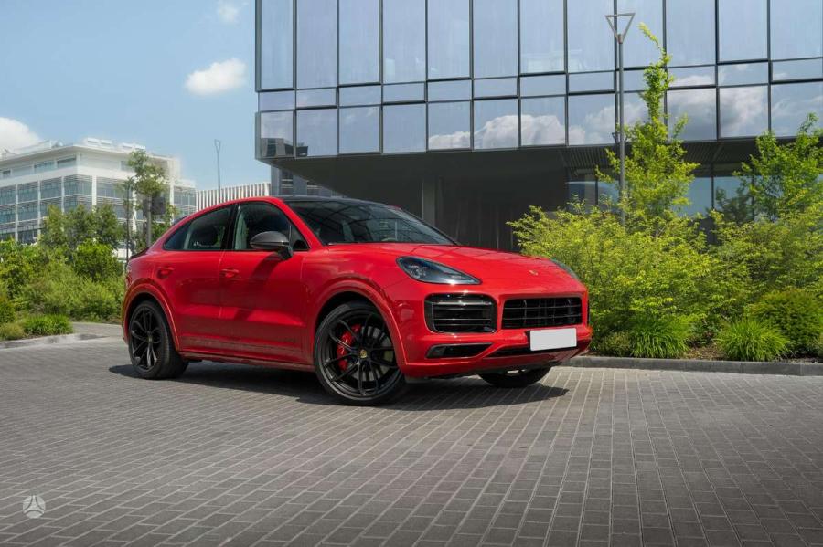 Red Porsche Cayenne Coupe 2021 in Vilnius, with an engine capacity of 4.00 L and mileage of 80 thousand km for 91000 €, photo 16 on AUTOMOTO.COM.LV