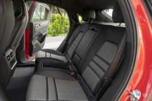 Red Porsche Cayenne Coupe 2021 in Vilnius, with an engine capacity of 4.00 L and mileage of 80 thousand km for 91000 €, photo 24 on AUTOMOTO.COM.LV
