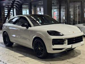 White Porsche Cayenne Coupe 2024 in Kaunas, with an engine capacity of 3.00 L and mileage of 43 thousand km for 93000 €, photo  on AUTOMOTO.COM.LV