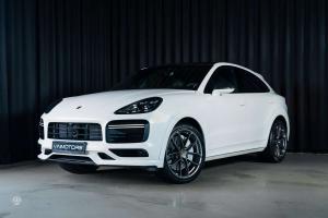 Balts Porsche Cayenne Coupe 2020 Viļņa, ar dzinēja tilpumu 4.00 L un nobraukumu 42 tūkst. km par 85999 €, foto  vietnē AUTOMOTO.COM.LV