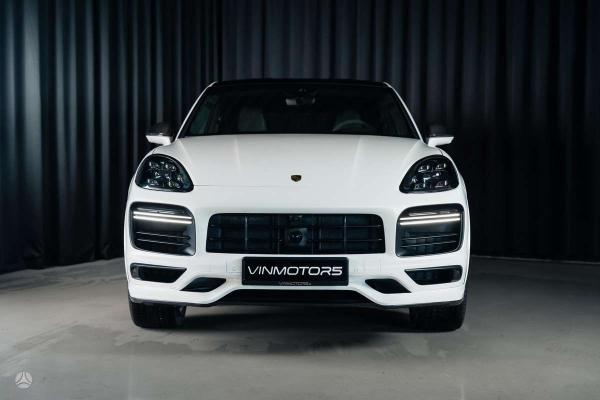 Balts Porsche Cayenne Coupe 2020 Viļņa, ar dzinēja tilpumu 4.00 L un nobraukumu 42 tūkst. km par 85999 €, foto 2 vietnē AUTOMOTO.COM.LV