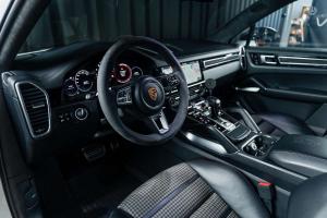 Balts Porsche Cayenne Coupe 2020 Viļņa, ar dzinēja tilpumu 4.00 L un nobraukumu 42 tūkst. km par 85999 €, foto 15 vietnē AUTOMOTO.COM.LV