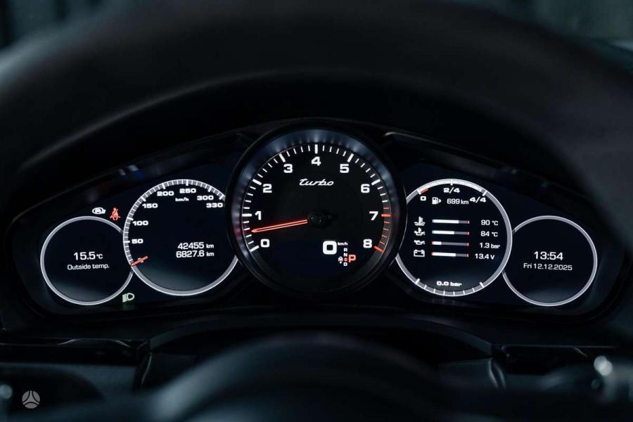 Balts Porsche Cayenne Coupe 2020 Viļņa, ar dzinēja tilpumu 4.00 L un nobraukumu 42 tūkst. km par 85999 €, foto 21 vietnē AUTOMOTO.COM.LV