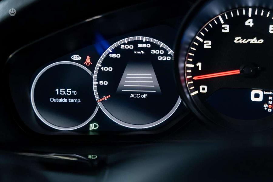 Balts Porsche Cayenne Coupe 2020 Viļņa, ar dzinēja tilpumu 4.00 L un nobraukumu 42 tūkst. km par 85999 €, foto 22 vietnē AUTOMOTO.COM.LV