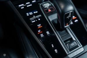Balts Porsche Cayenne Coupe 2020 Viļņa, ar dzinēja tilpumu 4.00 L un nobraukumu 42 tūkst. km par 85999 €, foto 29 vietnē AUTOMOTO.COM.LV