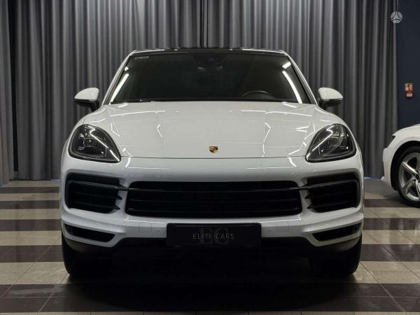 Белый Порше Cayenne Coupe 2020 в Рига, объемом двигателя 3.00 л и пробегом 47 тыс. км за 54990 €, фото 1 на AUTOMOTO.COM.LV