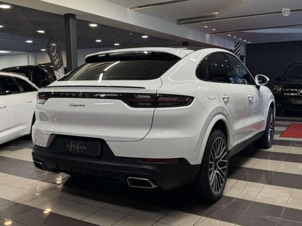 Белый Порше Cayenne Coupe 2020 в Рига, объемом двигателя 3.00 л и пробегом 47 тыс. км за 54990 €, фото 4 на AUTOMOTO.COM.LV