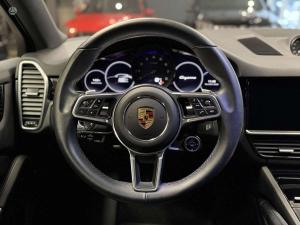 Белый Порше Cayenne Coupe 2020 в Рига, объемом двигателя 3.00 л и пробегом 47 тыс. км за 54990 €, фото 15 на AUTOMOTO.COM.LV