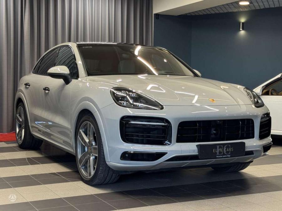 Balts Porsche Cayenne Coupe 2021 Rīga, ar dzinēja tilpumu 2.90 L un nobraukumu 83 tūkst. km par 69990 €, foto 4 vietnē AUTOMOTO.COM.LV