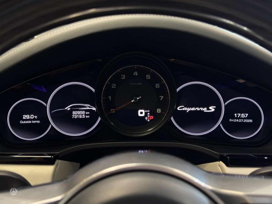 Balts Porsche Cayenne Coupe 2021 Rīga, ar dzinēja tilpumu 2.90 L un nobraukumu 83 tūkst. km par 69990 €, foto 18 vietnē AUTOMOTO.COM.LV