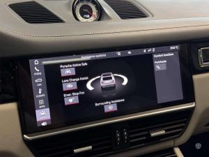 Balts Porsche Cayenne Coupe 2021 Rīga, ar dzinēja tilpumu 2.90 L un nobraukumu 83 tūkst. km par 69990 €, foto 19 vietnē AUTOMOTO.COM.LV
