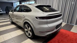 Balts Porsche Cayenne Coupe 2023 Rīga, ar dzinēja tilpumu 3.00 L un nobraukumu 95 tūkst. km par 85990 €, foto 8 vietnē AUTOMOTO.COM.LV