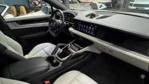 Balts Porsche Cayenne Coupe 2023 Rīga, ar dzinēja tilpumu 3.00 L un nobraukumu 95 tūkst. km par 85990 €, foto 20 vietnē AUTOMOTO.COM.LV