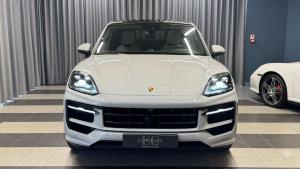 Balts Porsche Cayenne Coupe 2023 Rīga, ar dzinēja tilpumu 3.00 L un nobraukumu 95 tūkst. km par 85990 €, foto 26 vietnē AUTOMOTO.COM.LV