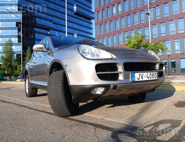 Porsche Cayenne 2004 in Riga, with an engine capacity of 3.20 L and mileage of 201 thousand km for 3999 €, photo 1 on AUTOMOTO.COM.LV