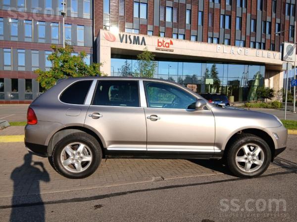 Porsche Cayenne 2004 in Riga, with an engine capacity of 3.20 L and mileage of 201 thousand km for 3999 €, photo 9 on AUTOMOTO.COM.LV