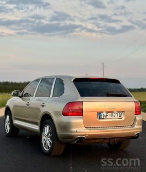 Porsche Cayenne 2005 Rīga, ar dzinēja tilpumu 3.20 L un nobraukumu 185 tūkst. km par 4850 €, foto 2 vietnē AUTOMOTO.COM.LV
