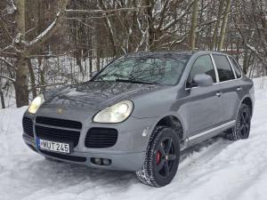 Porsche Cayenne 2005 in Vilnius, with an engine capacity of 4.49 L and mileage of 339 thousand km for 3900 €, photo 2 on AUTOMOTO.COM.LV